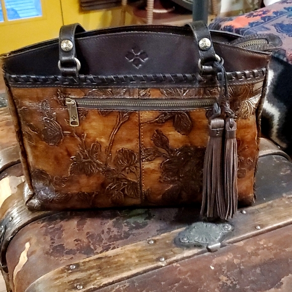 Patricia Nash | Bags | Patricia Nash Purse And Matching Wallet | Poshmark